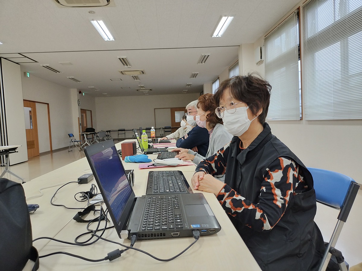 【助成担当レポート】視覚障害者自らが進めるICT化～PC教室とエンディングノート - 赤い羽根共同募金